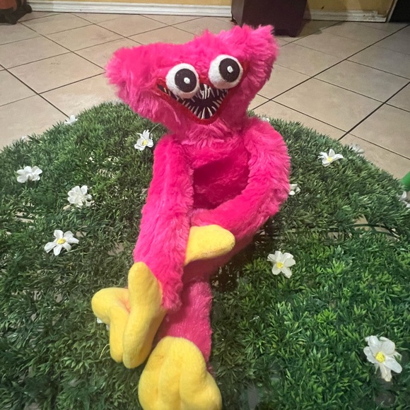 huggy muggy | Toys | Poppy Playtime Huggy Wuggy Plush 5 Pink Plush ...